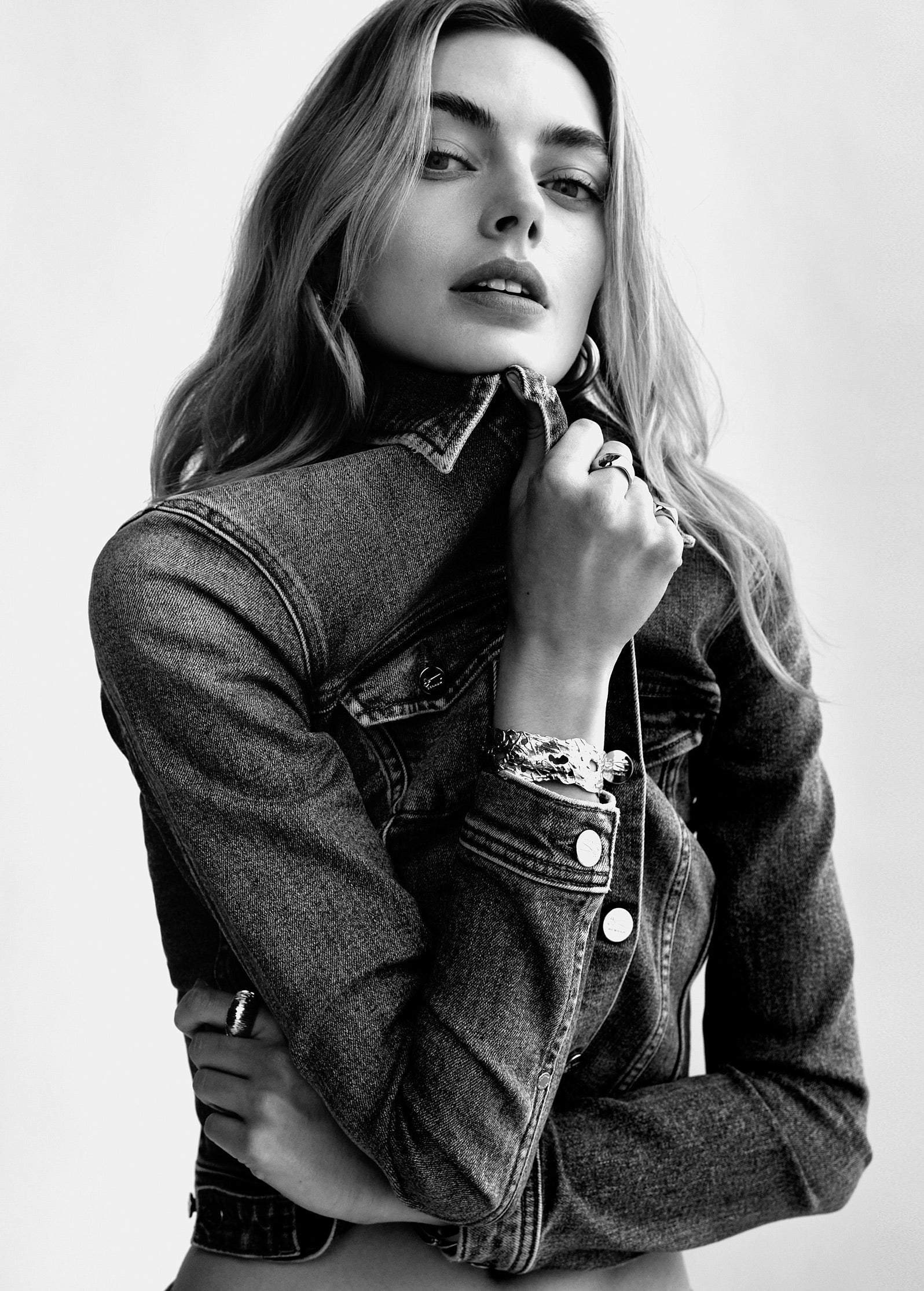 Not selling liquid | Cases: DENHAM